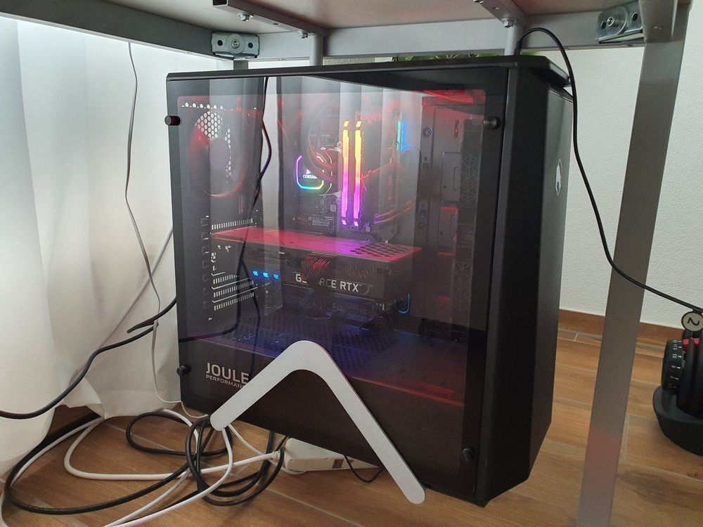 Highend RTX 3090 Gaming PC | i9-10900K | Kaufen auf Ricardo