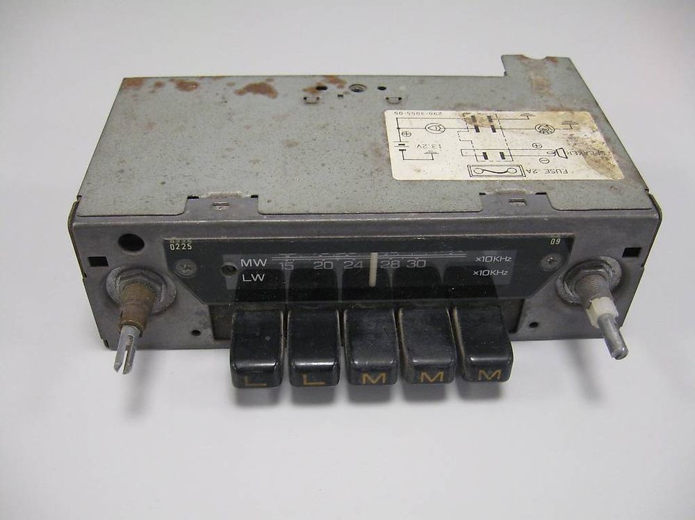 CLARION RN-479M Radio Datsun 280Z Made in Japan Vintage (Defekt) in ...