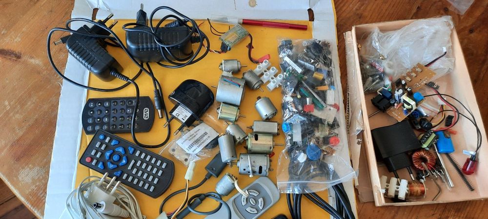 Elektronikteile | Kaufen auf Ricardo