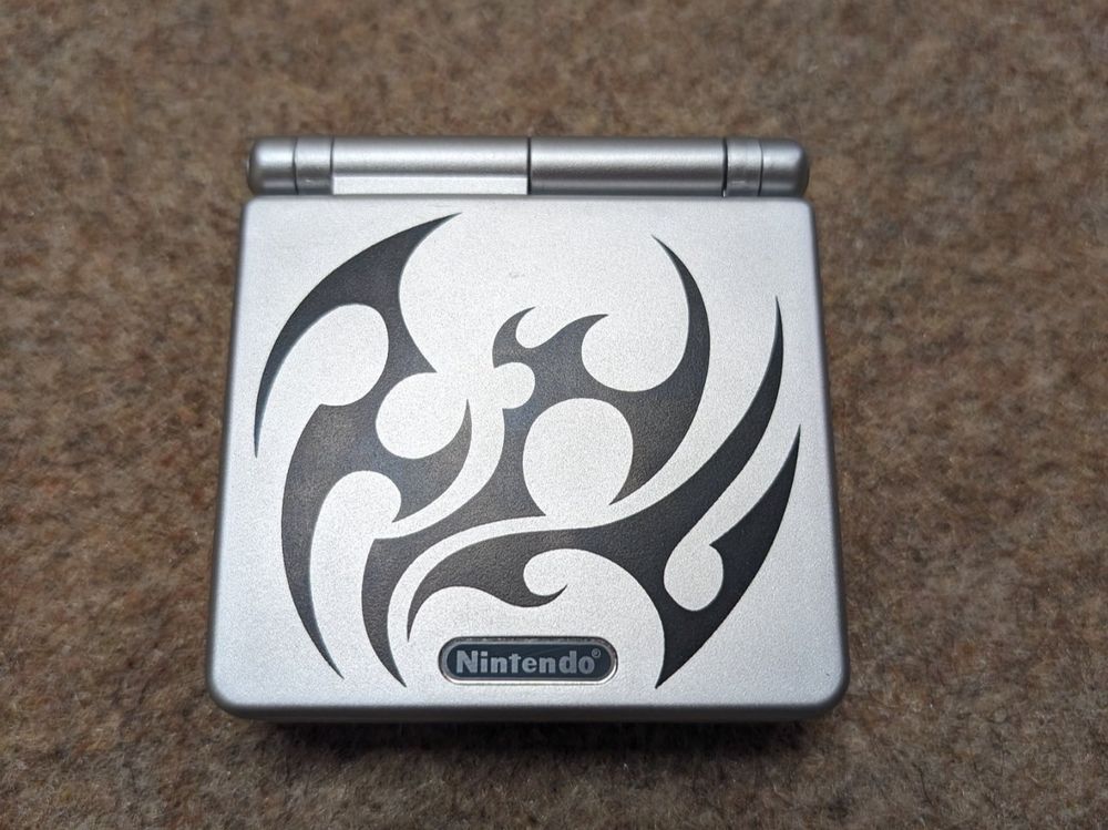 Gameboy Advance SP AGS 101 Tribal | Nintendo GBA SP (Gebraucht) in ...