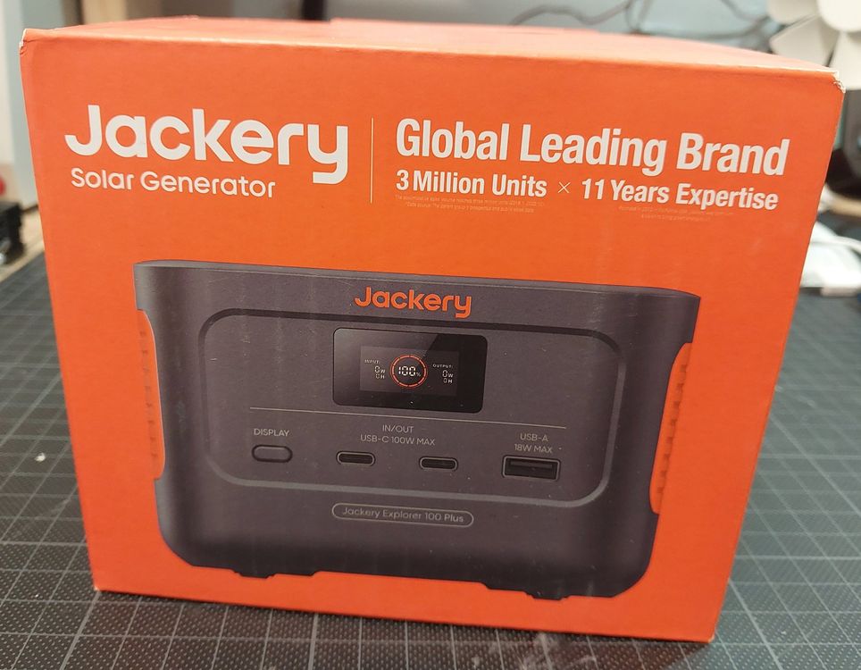 Jackery Explorer 100 Plus Powerbank/Mini Powerstation (Neu und ...