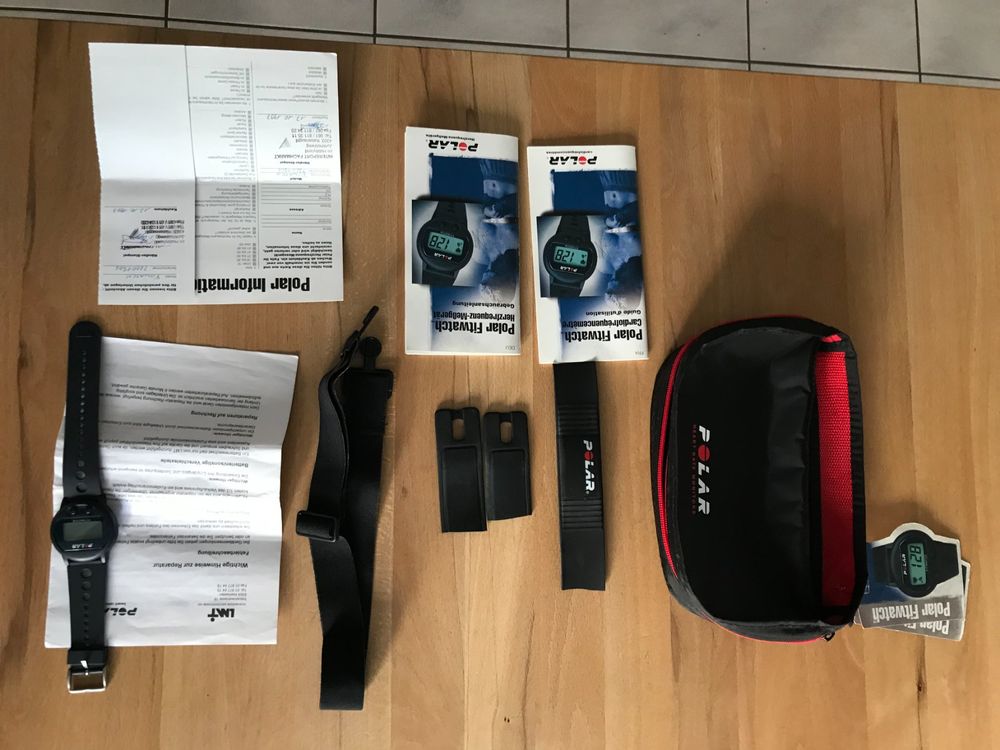 Polar Fitwatch für Bastler (Defekt) in kaiseraugst für CHF 1 – mit ...
