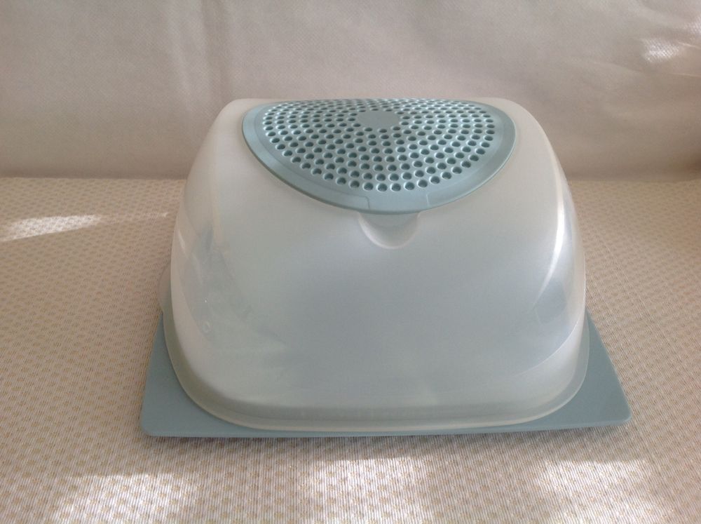 Tupperware - cave à fromage (D'occasion) à Sion pour CHF 19 – avec ...