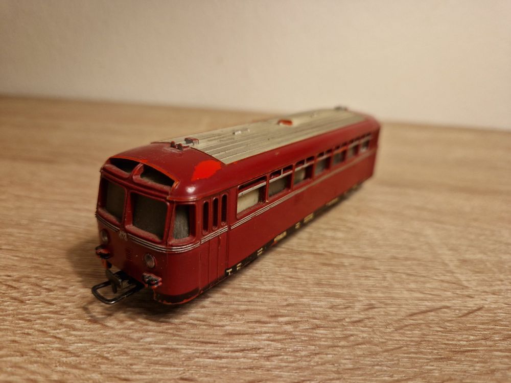 Märklin 3016 Schienenbus E-Lok H0 (Gebraucht) in St-Aubin-Sauges für ...