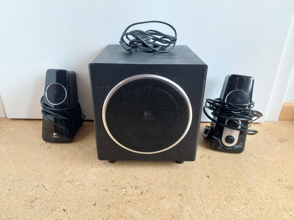 Logitech Sound System (Gebraucht) in Lützelflüh-Goldb für CHF 1 – mit ...