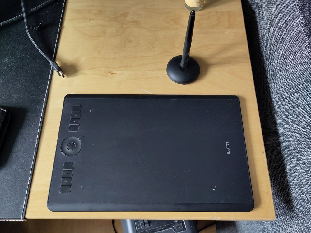 Wacom Intuos Pro M | Kaufen auf Ricardo