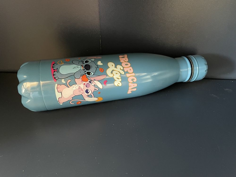 Gourde stitch (Neuf (Voir description)) à Bure pour CHF 9.9 – avec ...