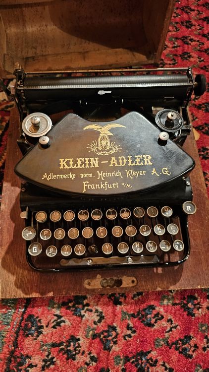 Antike Adler Schreibmaschine (Gebraucht) in Gamprin-Bendern für CHF 23 – nur Abholung auf ...