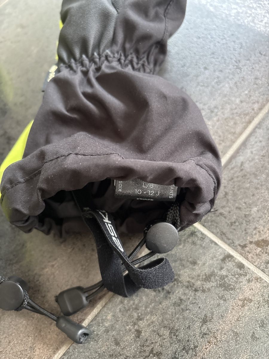 ESKA Gore-Tex Fäustlinge, Grösse 6, 10 - 12 Jahre, warm (Gebraucht) in ...