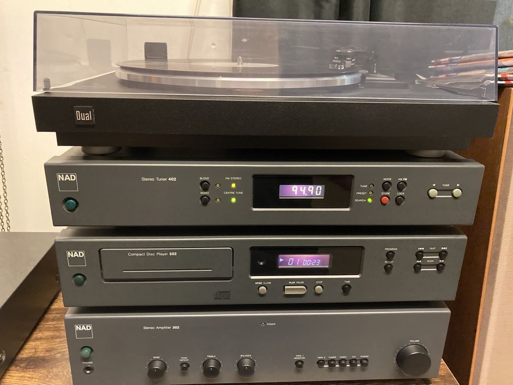 NAD Stereoanlage mit Plattenspieler und Bluetooth | Kaufen auf Ricardo