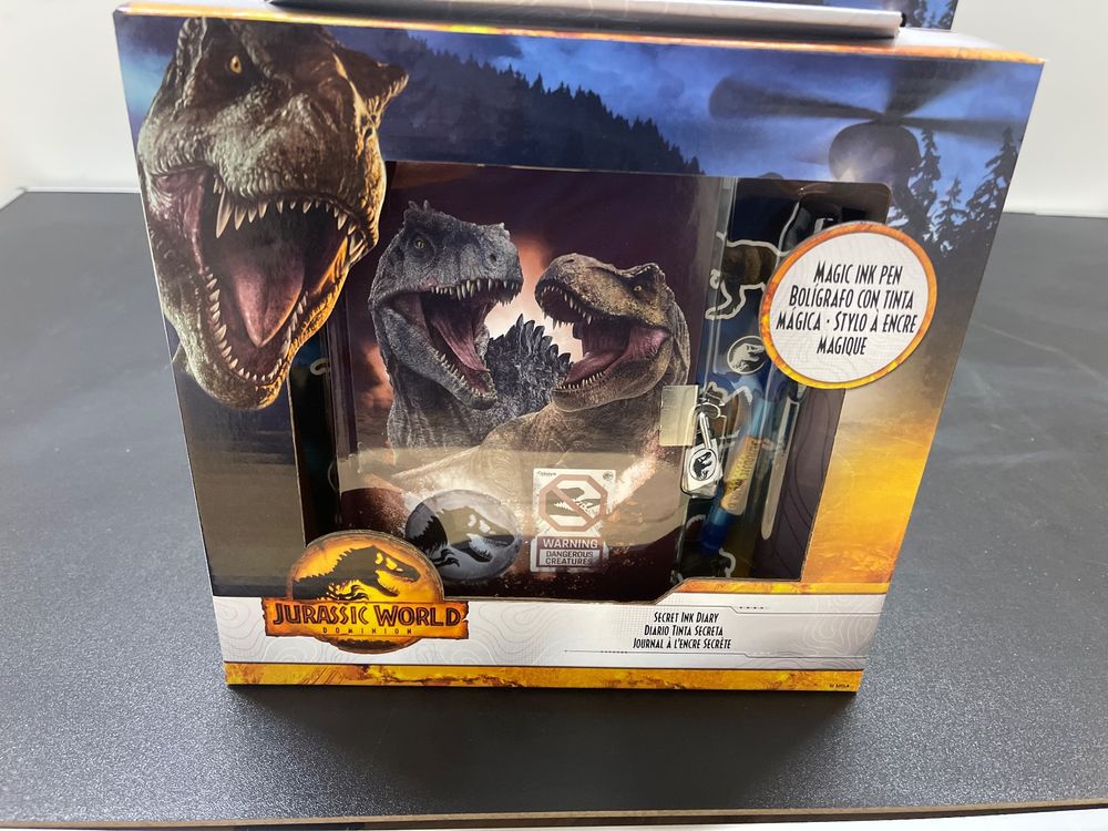 Neu Kinder Jurassic World Schreibset (2x) (Neu und originalverpackt) in ...