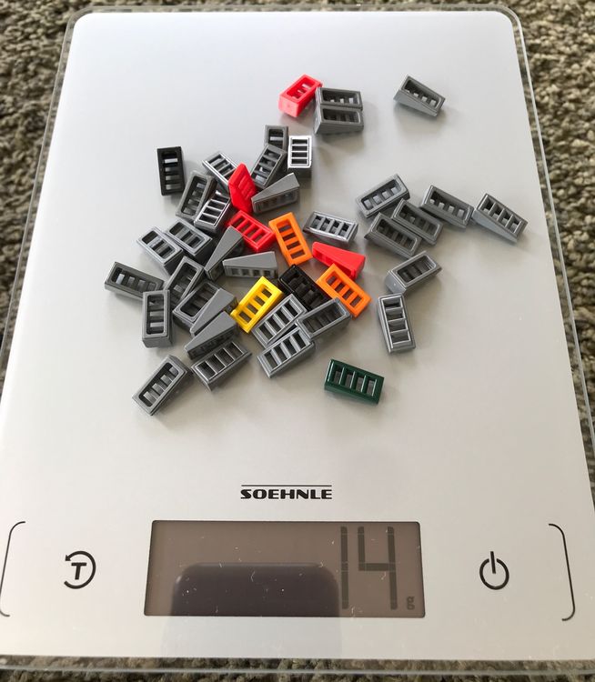 10g-lego-slope-18-2-x-1-x-2-3-with-grille-kaufen-auf-ricardo