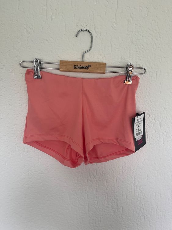 Coralfarbene Damen Shorts, Gr. S, Neu mit Etikett KAISAN (Neu und originalverpackt) in Oberegg ...