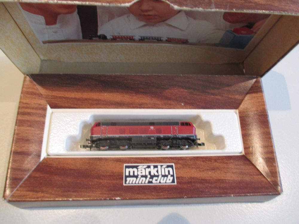 StarRecordsGmbH: Märklin 8875 DB-Lokomotive BR 216 | Kaufen auf Ricardo