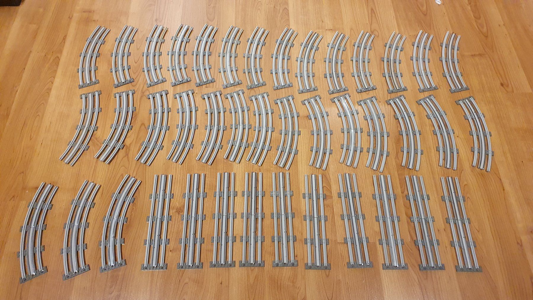 Riesiges 410 teiliges LEGO 12V Eisenbahn Schienen Set grau (Gebraucht ...