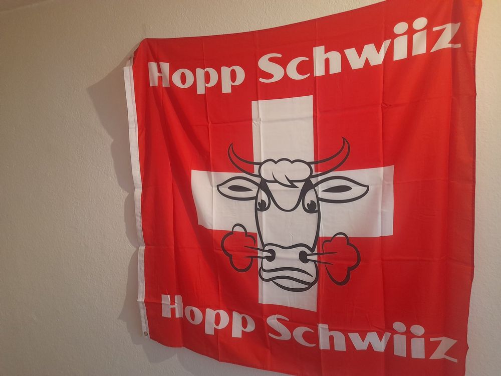 Fahne Hopp Schwiiz Neu Und Originalverpackt In Lustmühle Für Chf 9