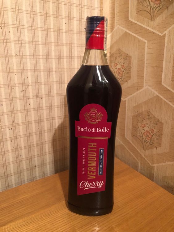 Bacio di Bolle.Klassisches süsses Rezept Vermouth.Cherry. MD (Neu und ...