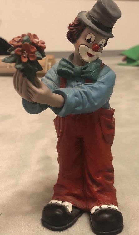 Gilde Clown Mit Blumenstrau