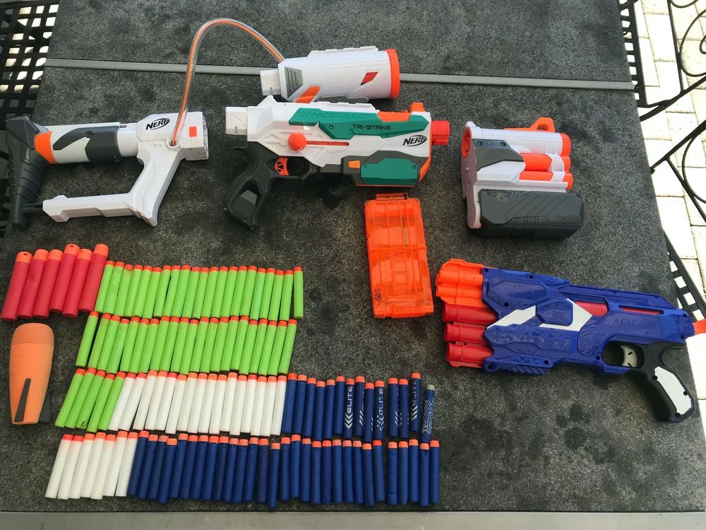 Nerf TRI-Strike + OUAL-Strike (Gebraucht) in Brienz BE für CHF 20 – mit ...