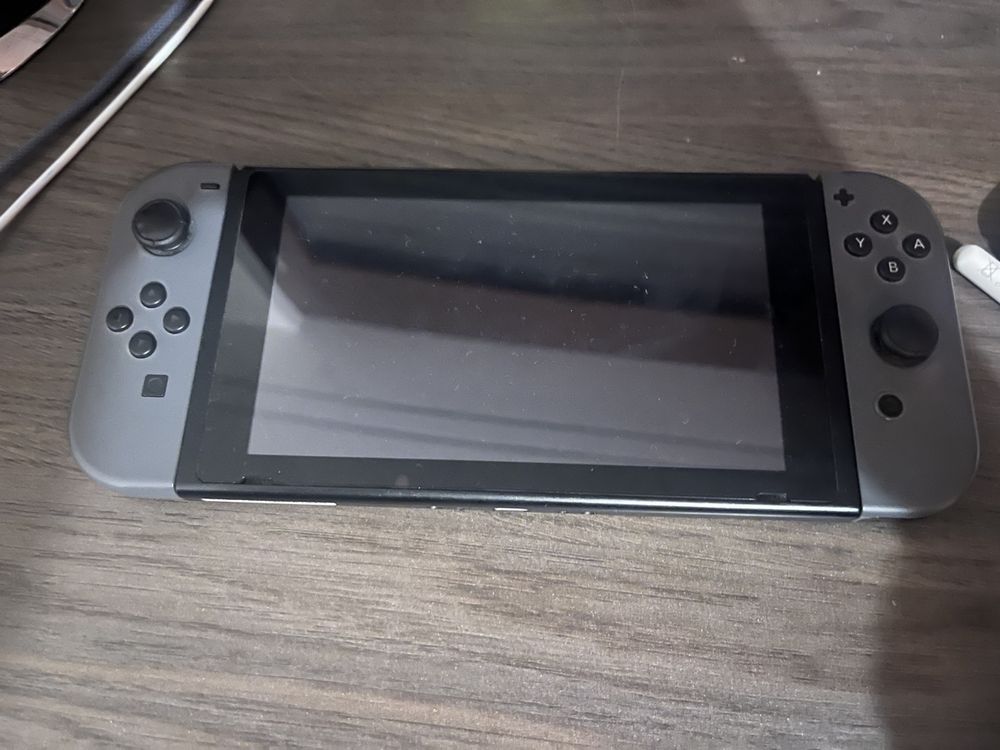 Nintendo Switch Console (Gebraucht) in Chavannes-Renens für CHF 195 ...