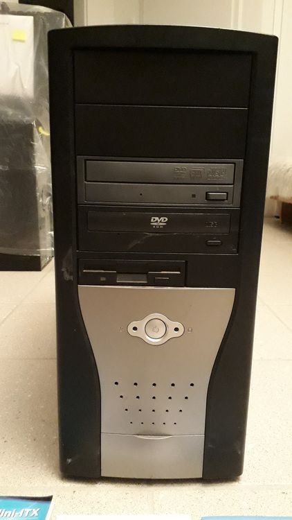 Alter PC (Tower) mit Mini-ITX Mainboard (Défectueux) à Stäfa pour CHF ...