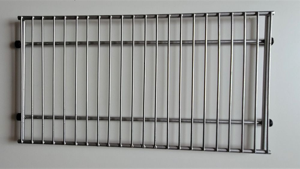 CD/Blu ray Halter aus Metall für bis zu 21 CD/Blu ray's (Gebraucht) in ...