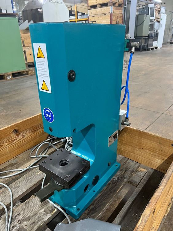 Mäder Presse (35 kN) (Gebraucht) in Zuchwil für CHF 1750 – nur Abholung ...