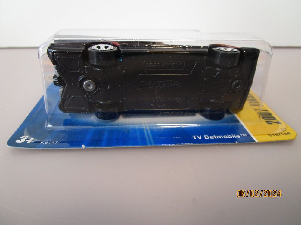 HOT WHEELS TV BATMOBILE - K6147 (Neu und originalverpackt) in Chêne ...