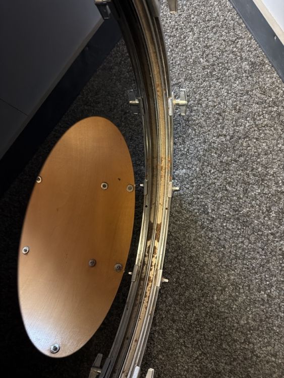Tama Rockstar-Pro Bass Drum schwarz (Gebraucht) in Thun für CHF 100 ...