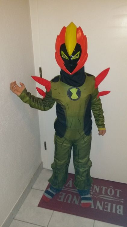 Déguisement Enfant Ben 10 Legacy SWAMPFIRE (4 - 6ans) (D'occasion) à ...
