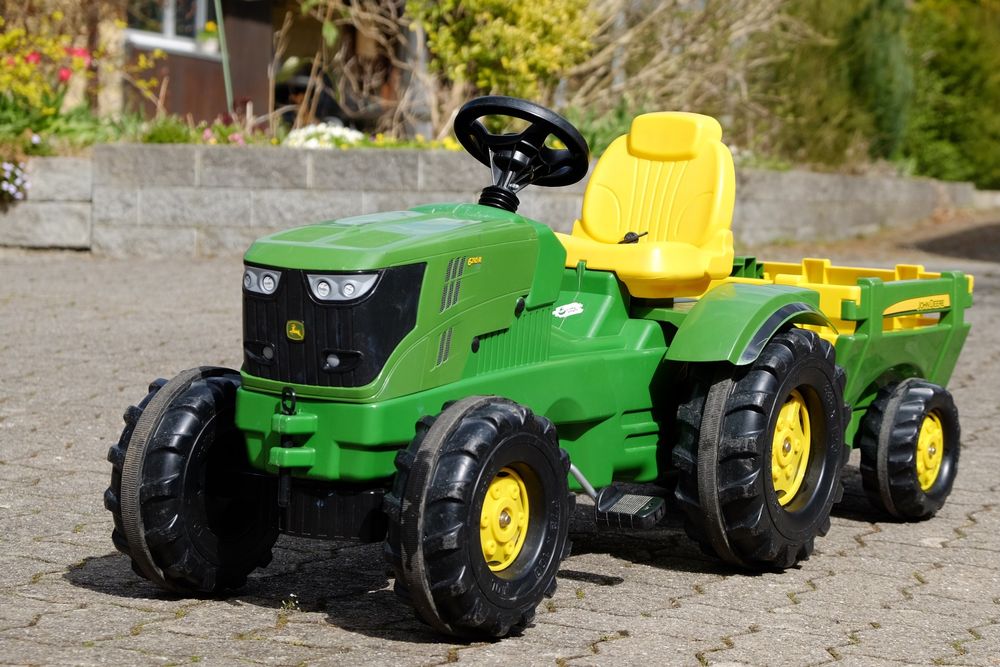 John Deere Kindertraktor mit Anhänger - sauber geputzt (Gebraucht) in ...