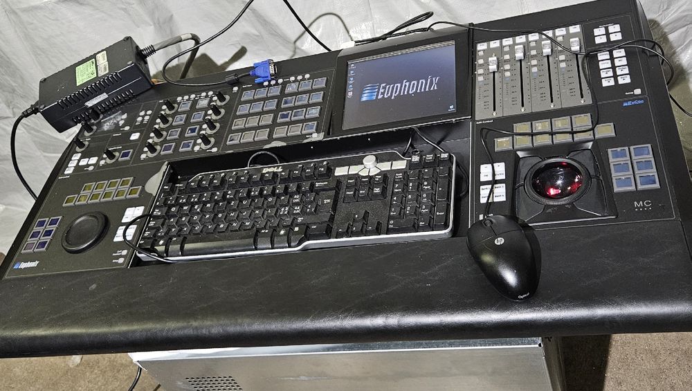 Avid Euphonix MC Control mit zubehör. (Art;1540) (Gebraucht) in ...