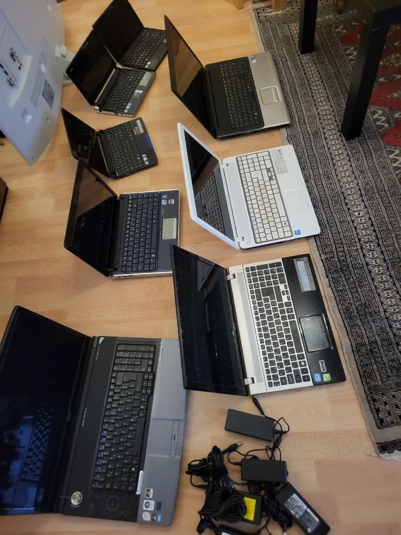 Laptop Sammlung - Verschiedene Marken & Modelle 💻! (Defekt) in Flawil für CHF 120 – mit ...