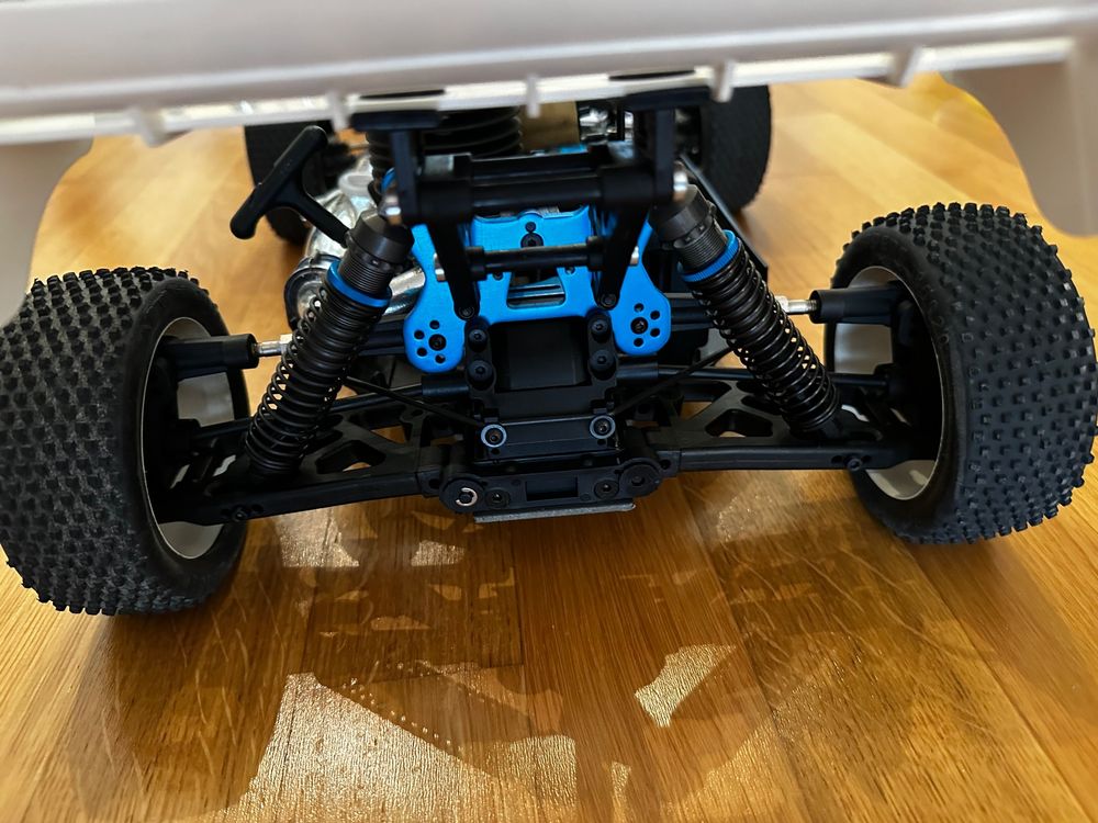 OFNA Racing MBX Ultra Comp 1/8Sc 4WD Nitro Buggy + Zubehör (Gebraucht ...
