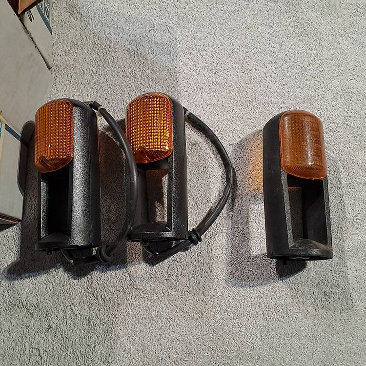 2 Lampeggianti Piaggio Grillo nuovi (Usato) a Riva San Vitale per CHF ...