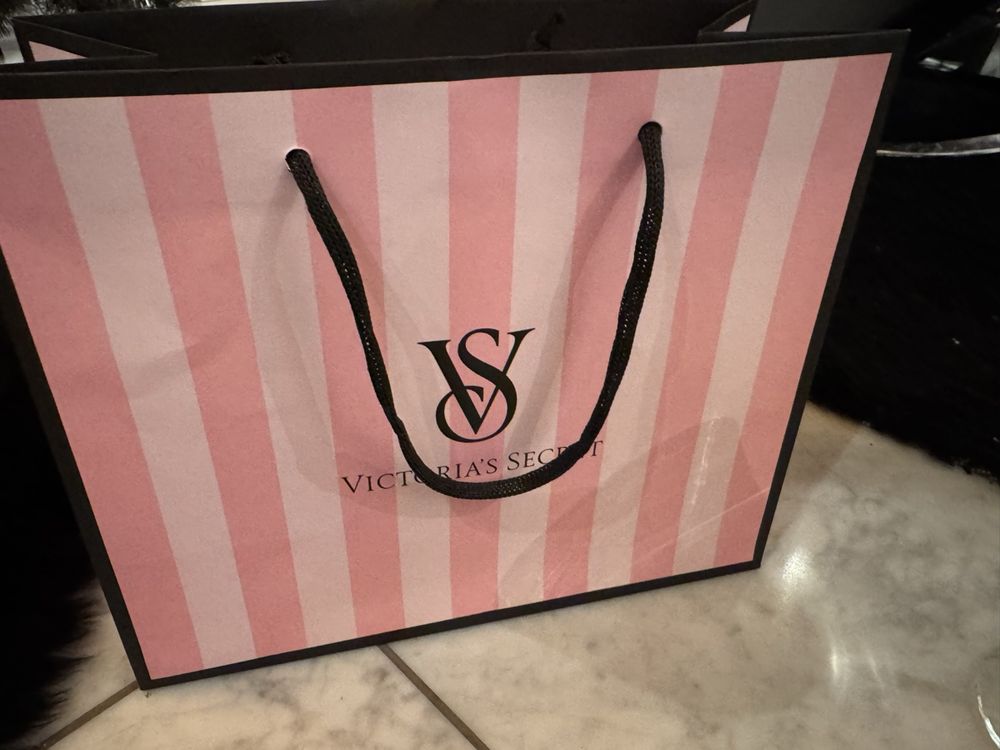 Victoria's Secret Geschenktasche, neu, Top Zustand (Neu (gemäss ...