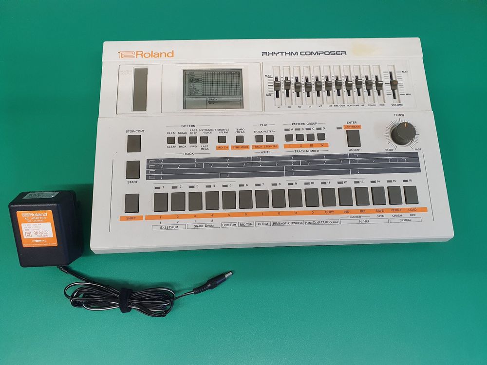 Roland TR-707 Rhythm Composer Drum Machine von ca.1986 Japan | Kaufen ...