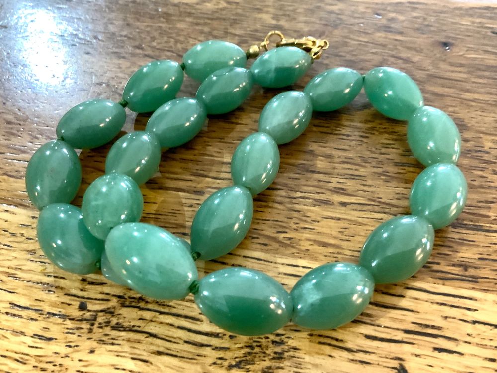 VINTAGE JADE COLLIER IN OLIVENSCHLIFF, 50-ER, 91 GR (Gebraucht) in ...