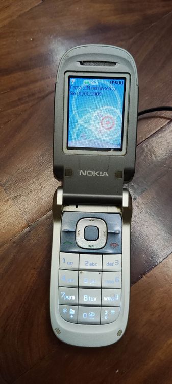 Nokia pieghevole klappbare 2760 del 2009 bello (Gebraucht) in Maroggia ...