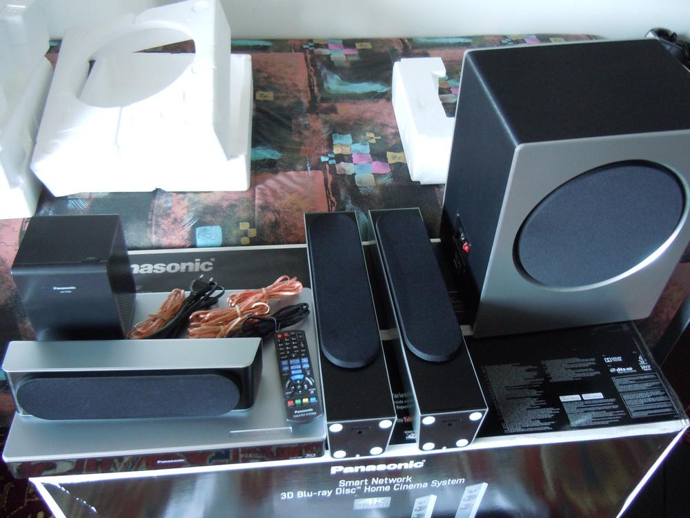 Panasonic DVD/Sound Anlage SA-BTT885 " Nur Display Defekt" | Kaufen auf ...