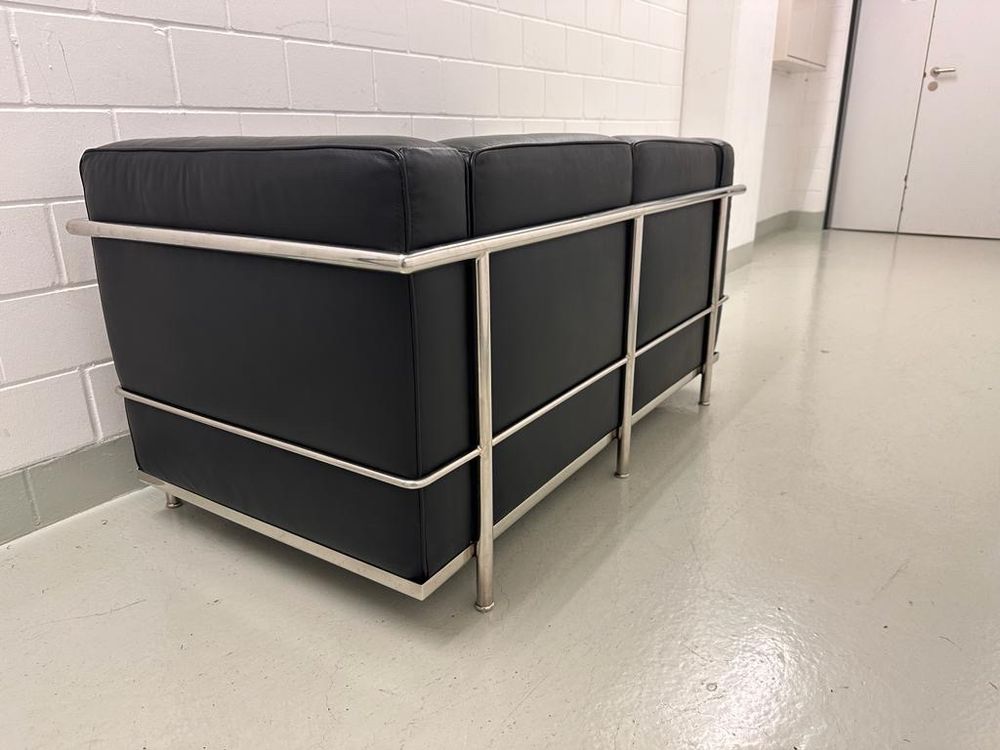 LC2 Sofa Le Corbusier Replikat | Kaufen auf Ricardo