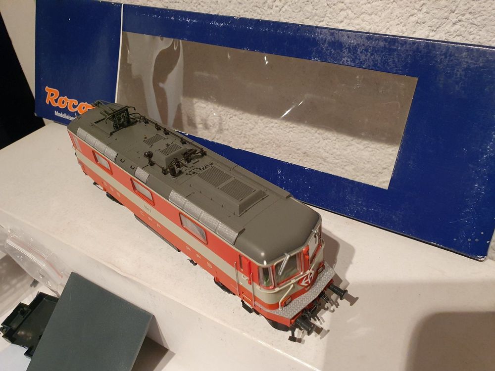 Roco 62690 Re 4/4 II 11109 Swiss-Express | Kaufen auf Ricardo