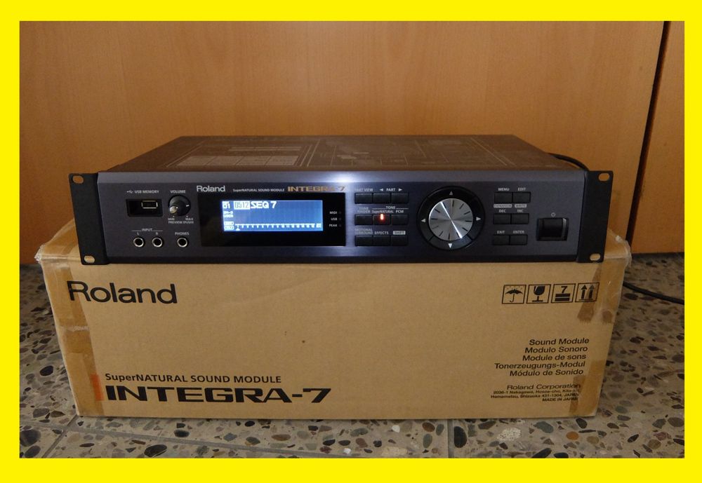 Roland Integra 7 Supernatural Soundmodul TOP Zustand | Kaufen auf Ricardo