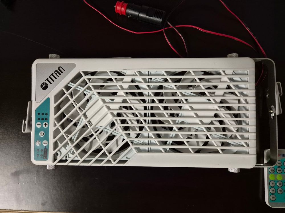 Ventilator 12 Volt für CampingDachfenster | Kaufen auf Ricardo