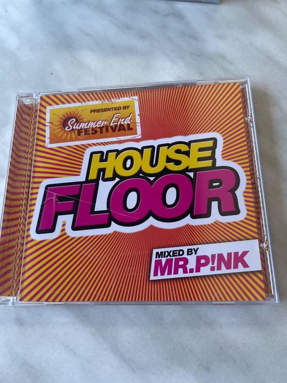 House Floor Mixed by MR. Pink (Gebraucht) in Rüti ZH für CHF 8 – mit Lieferung auf Ricardo kaufen