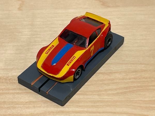 Rokar Datsun 240Z rot/gelb/blau | Kaufen auf Ricardo
