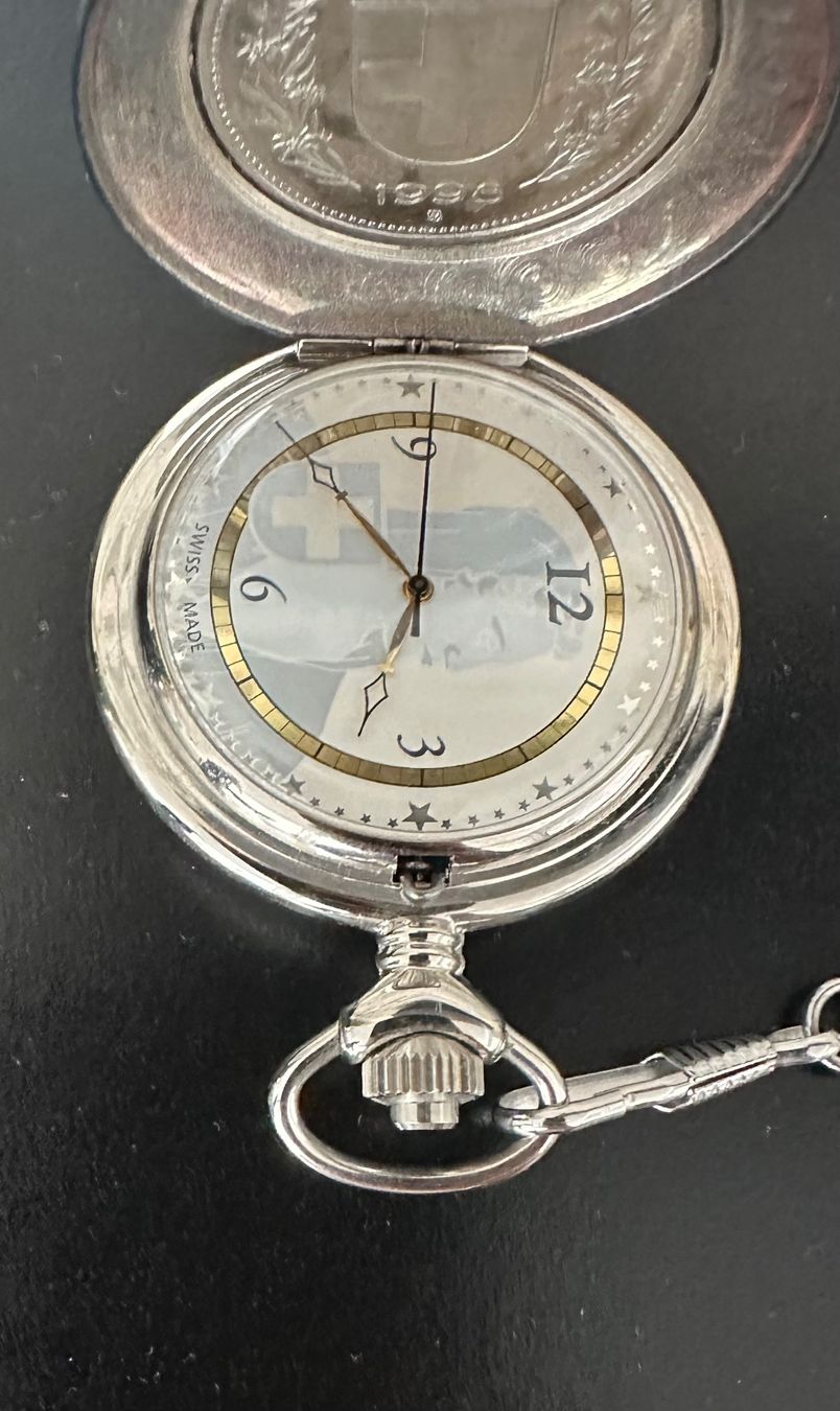 Schweizer Taschenuhr mit Schweizer 5 Franken (Gebraucht) in Root für CHF 159 – nur Abholung auf ...