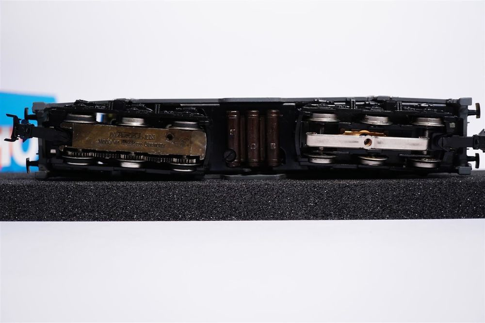 8∂ Märklin 3055 NS E-Lok 1205 graugelb | Kaufen auf Ricardo