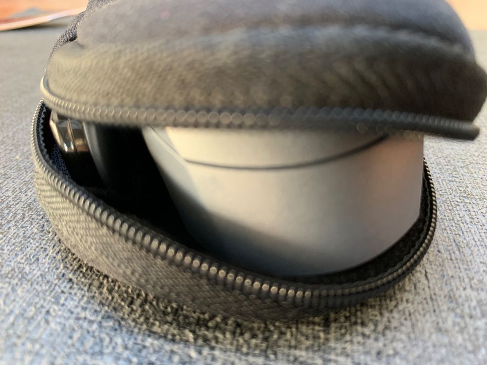 Maus für PC oder Notebook von Logitech m. Hülle USB kabellos | Kaufen ...