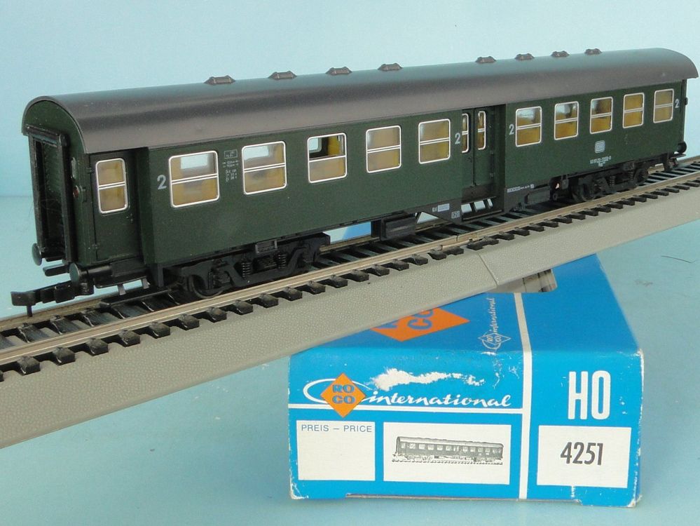 Roco 4251 2 Kl. Umbauwagen (Gebraucht) in Bülach für CHF 23 – mit ...